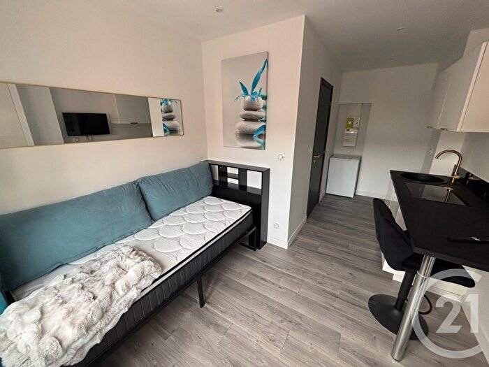 Appartement 1 pièce à Bourg-en-Bresse, Gare, Peloux-Mail, Citadelle, à louer