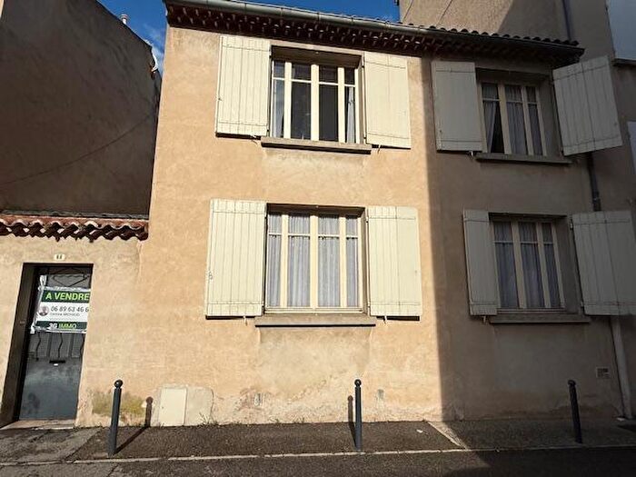 Maison à vendre - Cavaillon, Centre-ville - 5 pièces - 3 chambres