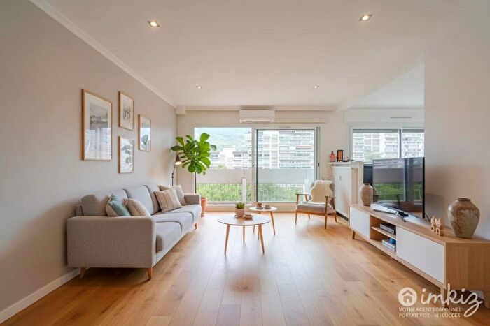 Appartement à vendre - Grenoble, Eaux-Claires, Mistral - 3 pièces - 2 chambres