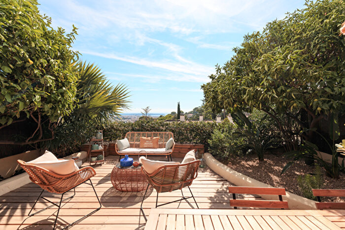 Appartement à vendre - Le Cannet, Rocheville, Colombier, Campelières - 3 pièces - 2 chambres