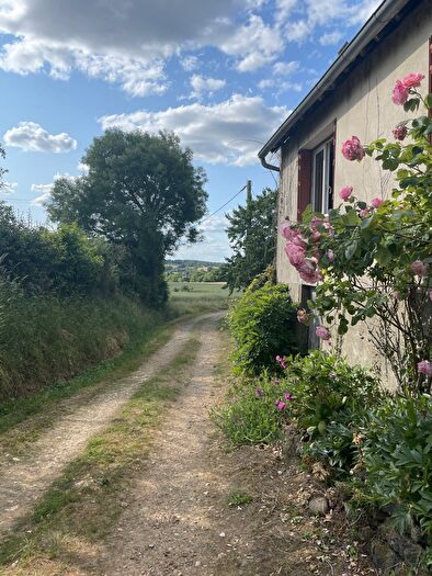 Maison à vendre - Conlie - 5 pièces - 3 chambres