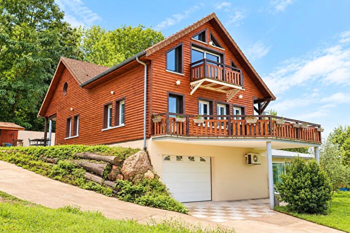 Maison 7 pièces à Meaux, à vendre