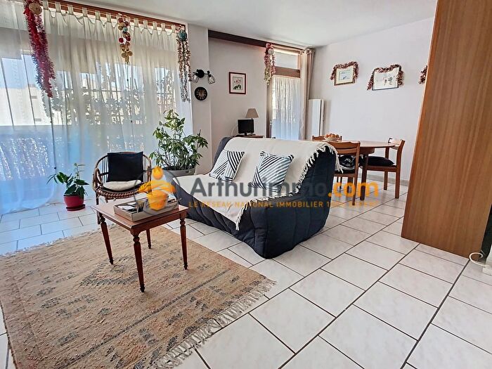 Appartement à vendre - Perpignan, Saint-Martin - 3 pièces - 2 chambres