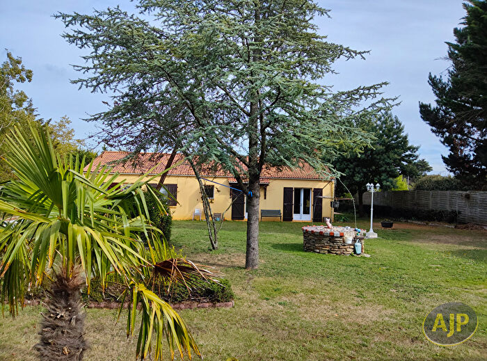 Maison à vendre - Pornic, Centre-ville, Halles, Bourg aux Moines - 5 pièces - 3 chambres