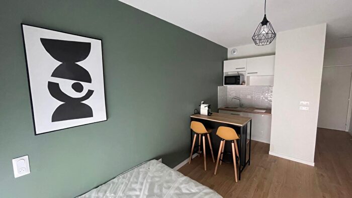 Appartement 1 pièce à Albi, Centre-ville, à louer