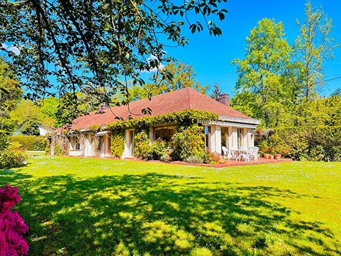 Maison à vendre - La Celle-Saint-Cloud, Les Gressets - 9 pièces - 6 chambres