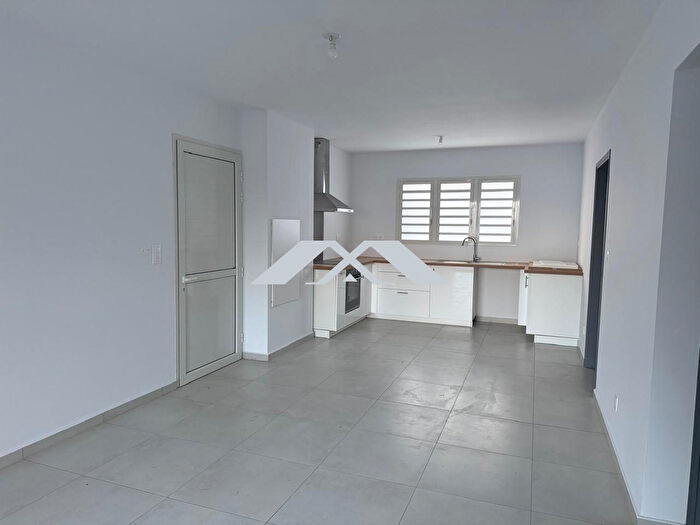 Saint-Joseph, Centre-ville, Jean Petit les Bas : Appartement 3 pièces à louer