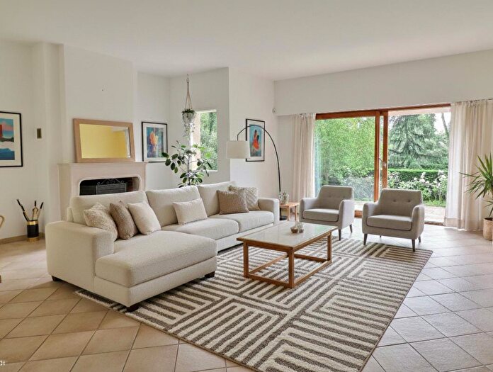 Feucherolles - Maison 7 pièces à vendre