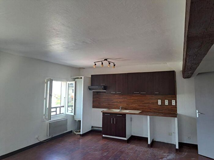 Appartement à louer - Saint-Laurent-du-Pont - 4 pièces - 3 chambres