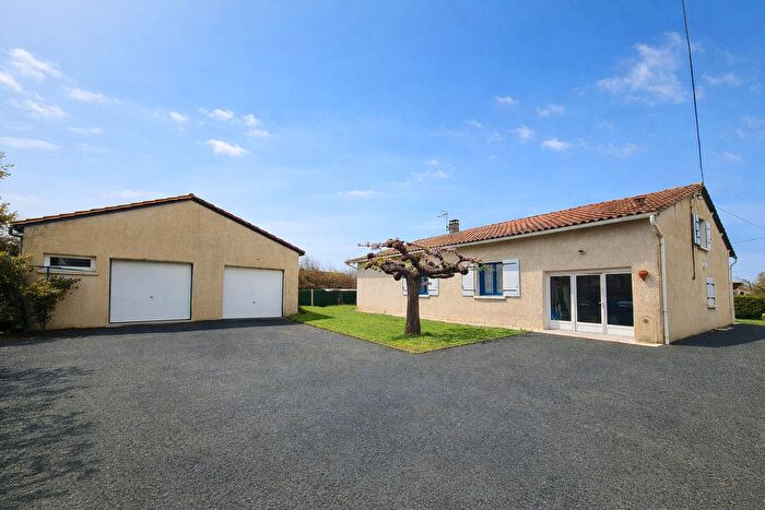 Maison 6 pièces à vendre à Saint-Médard-de-Mussidan