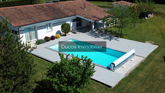Maison à vendre - Saint-Vivien-de-Monségur - 5 pièces - 4 chambres