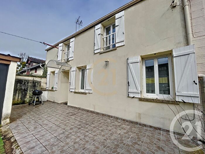 Sourdun : Maison 3 pièces à louer