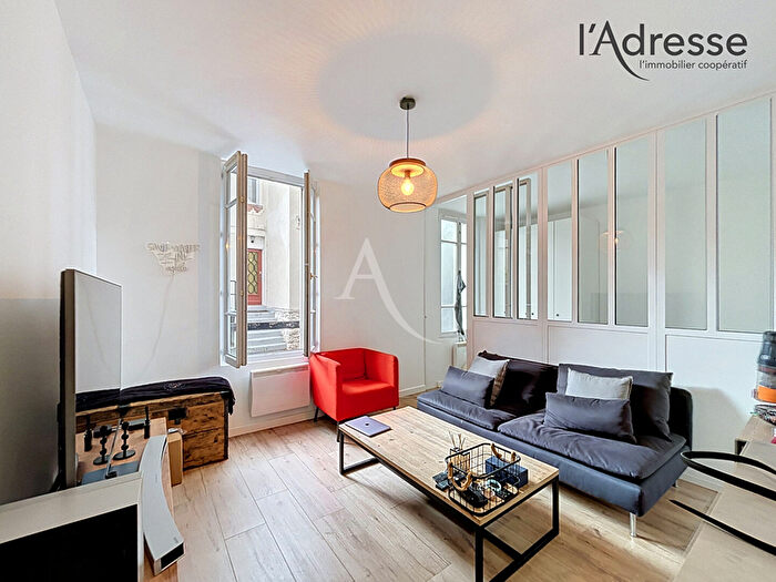 Appartement 2 pièces à vendre - Suresnes, Liberté
