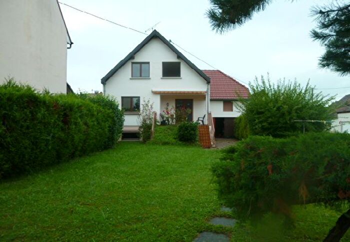 Maison à louer - Village-Neuf - 5 pièces - 4 chambres