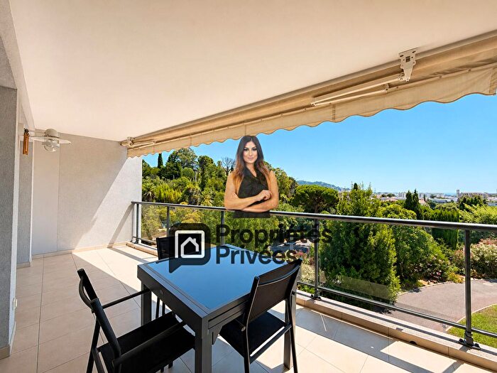 Appartement 3 pièces à Cannes, Croix des Gardes, à vendre