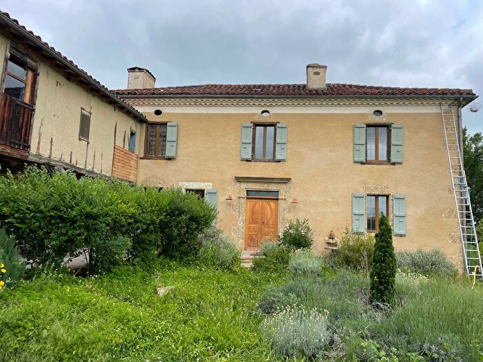 Maison à vendre - Masseube - 10 pièces - 12 chambres