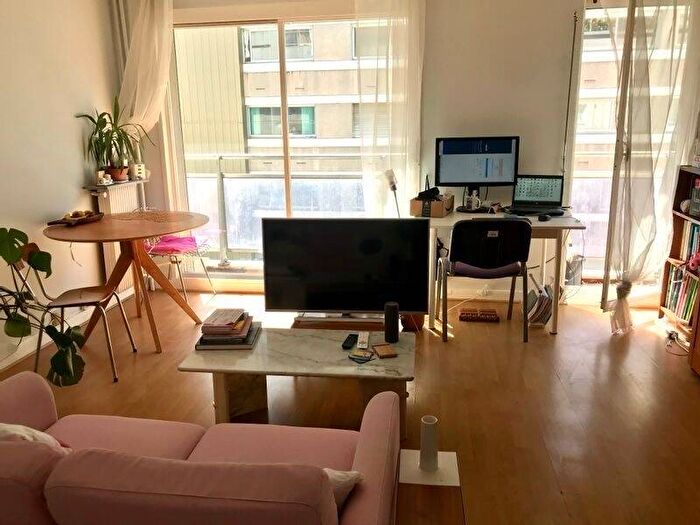 Paris 10ème arrondissement - Appartement 1 pièce à louer