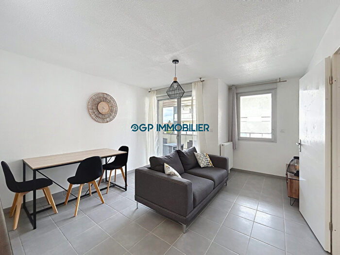 Appartement à louer - Toulouse, Croix Bénite - 2 pièces - 1 chambre