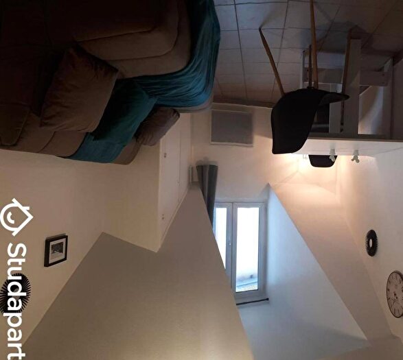 Appartement à louer - Berriat-Ampere, Grenoble - 1 pièce