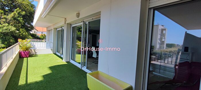 Appartement à vendre - Saint-Georges-de-Didonne, Vallières - 5 pièces - 3 chambres