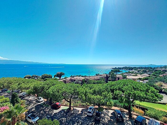 Appartement à louer - Ajaccio, Les Sanguinaires - 1 pièce