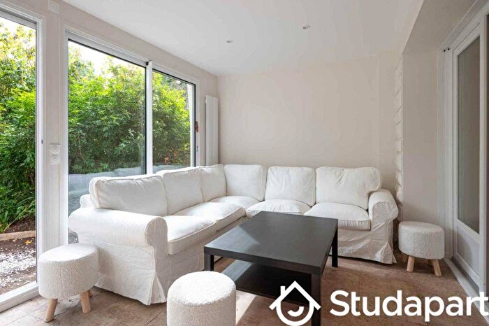 Appartement à louer - Issy-les-Moulineaux - 1 pièce - 1 chambre