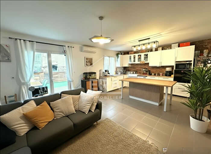 Maison à vendre - Miramas, Les chemins - 4 pièces - 3 chambres