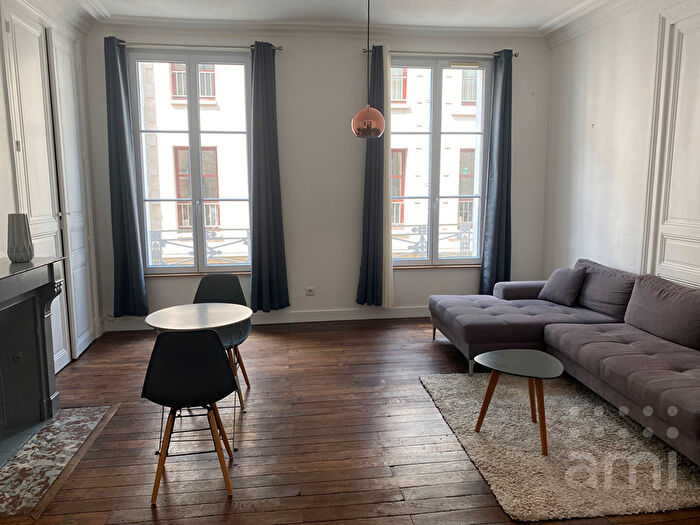 Appartement à vendre - Poitiers, Centre-ville - 2 pièces - 1 chambre