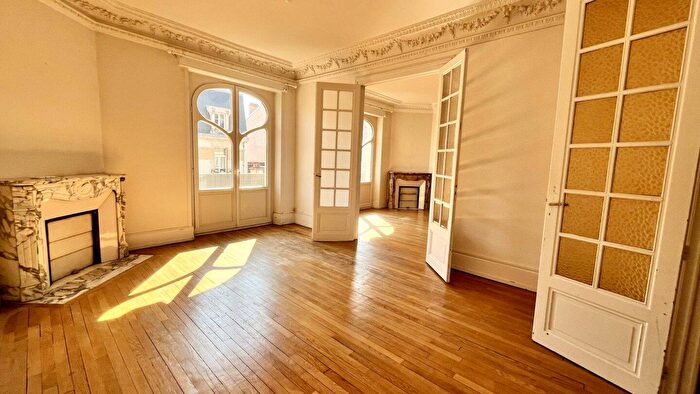 Appartement à louer - Bondonville-Scarpone-Libération, Nancy - 5 pièces - 3 chambres