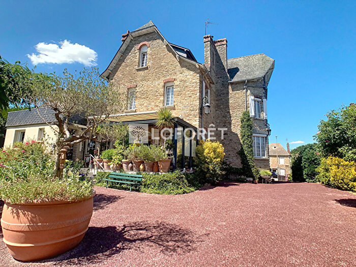 Maison à vendre - Merdrignac - 10 pièces - 7 chambres