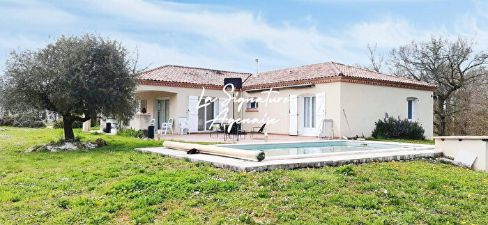 Maison 6 pièces à vendre - Saint-Vincent-de-Lamontjoie
