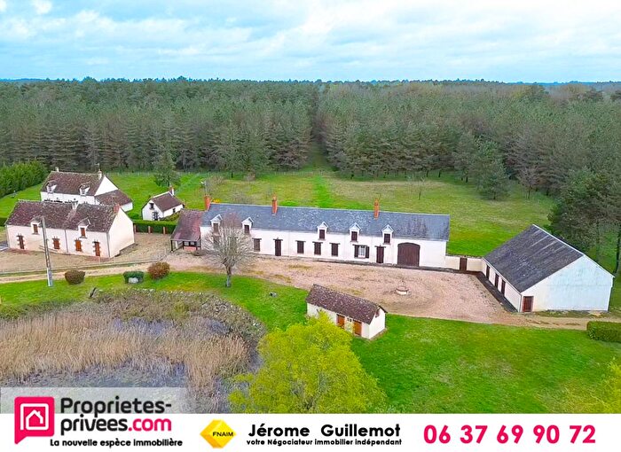 Maison à vendre - Gièvres - 17 pièces - 7 chambres