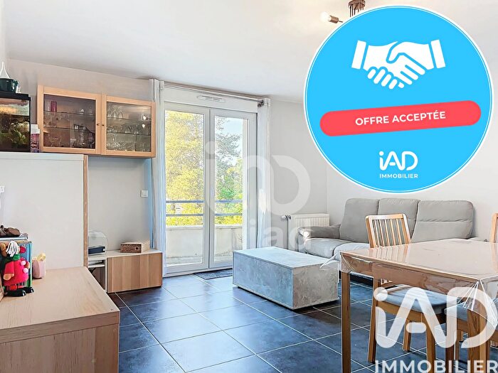 Appartement à vendre - Beynes - 3 pièces - 2 chambres