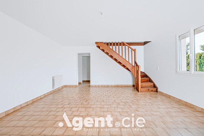 Maison 3 pièces à Carentan, à louer