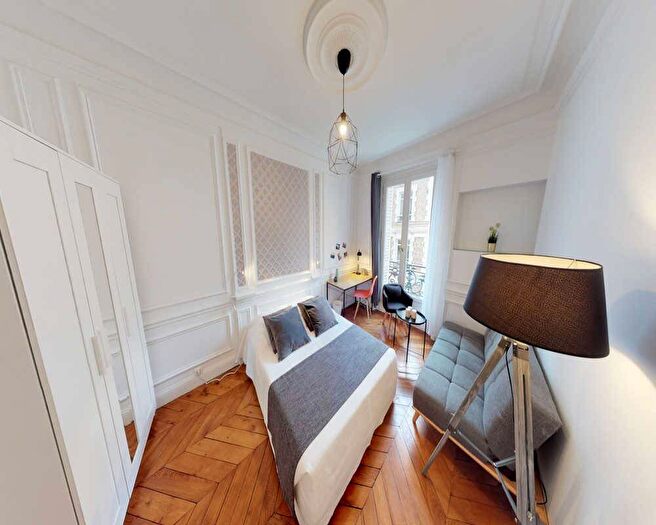 Appartement à louer - Ternes-Maillot, Paris ème arrondissement - 5 pièces - 5 chambres