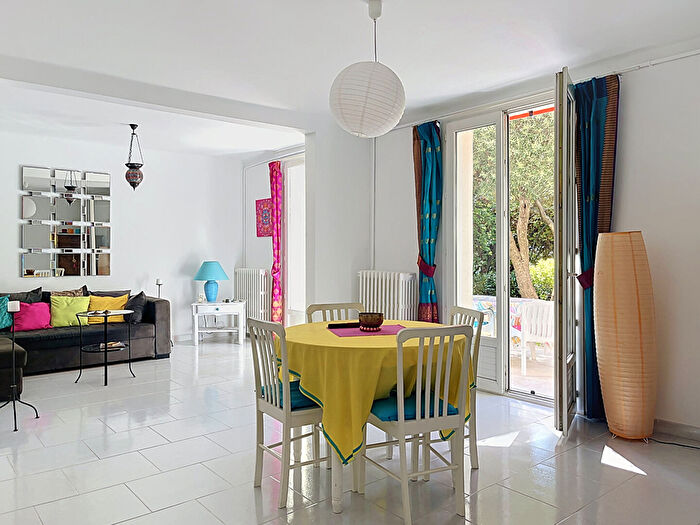 Nîmes, collines : Maison 4 pièces à vendre