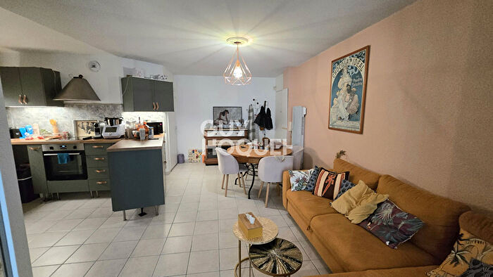 Appartement à vendre - Cournonterral - 2 pièces - 1 chambre