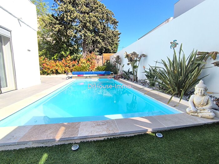 Maison à vendre - La Penne-sur-Huveaune - 5 pièces - 4 chambres