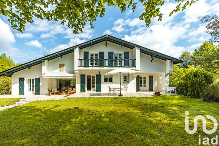 Maison à vendre - Ascain - 6 pièces - 5 chambres