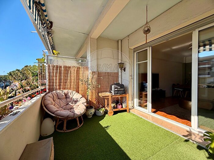Appartement 3 pièces à Nice, Corniche Fleurie, à vendre