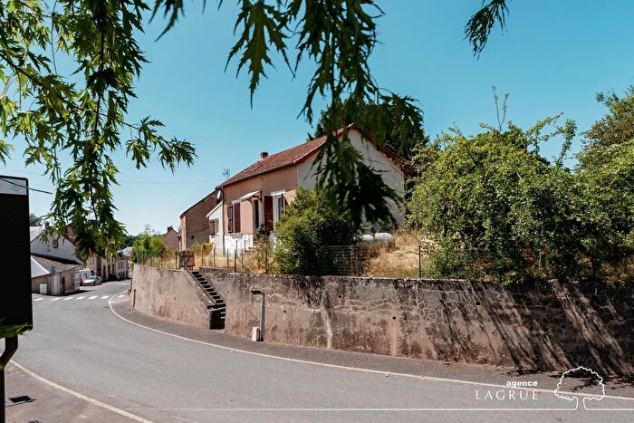 Maison 4 pièces à vendre à Nizerolles