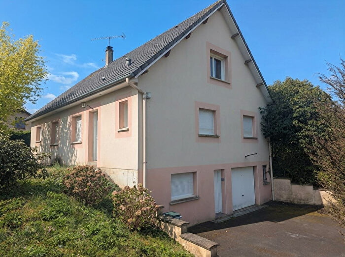 Maison 8 pièces à Lonny, à vendre