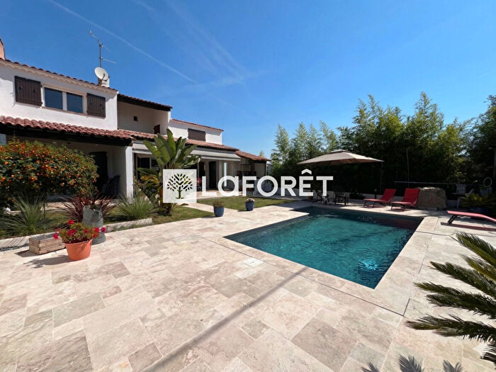 Maison 5 pièces à vendre - Saint-Laurent-du-Var, Tuilière, Sainte-Petronille, Les Crottes, Tour, Iscles