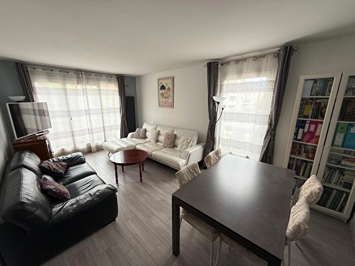 Appartement 4 pièces à Créteil, Brèche, Préfecture, à vendre