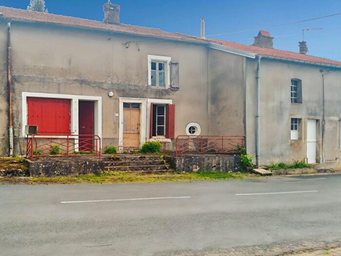 Maison à vendre - Levécourt - 6 pièces - 3 chambres