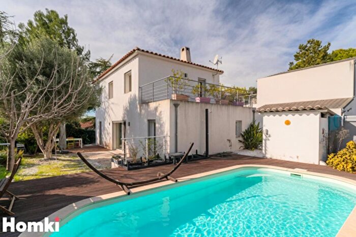 Maison à vendre - Marseille e , Les Camoins - 5 pièces - 4 chambres