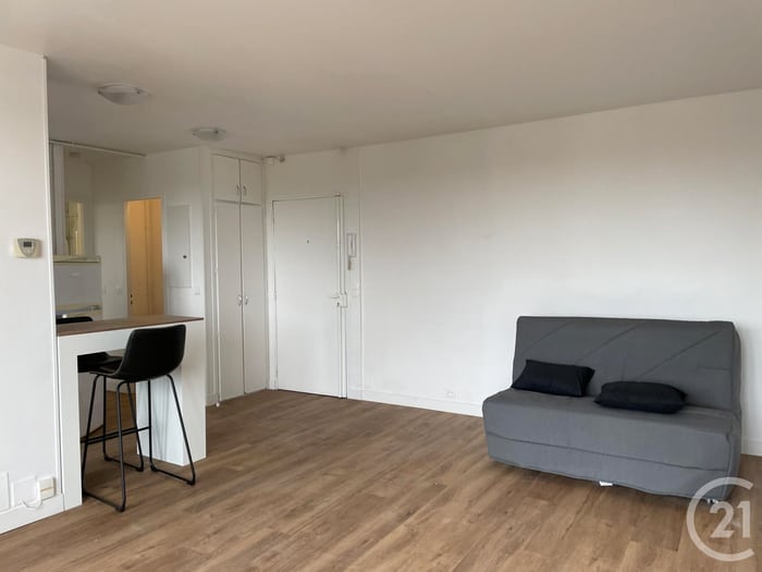 Maurepas, Centre-ville, Malmedonne : Appartement 2 pièces à louer