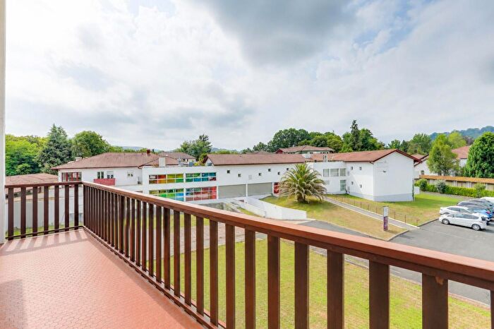 Cambo-les-Bains : Appartement 4 pièces à vendre