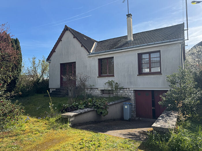 Maison à vendre - Fleury-les-Aubrais, Clos de la Grande Salle, Villevaude, Vallée, Ormes du Mail - 5 pièces - 3 chambres