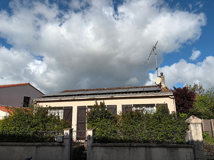 Maison 3 pièces à vendre - Les Magnils-Reigniers